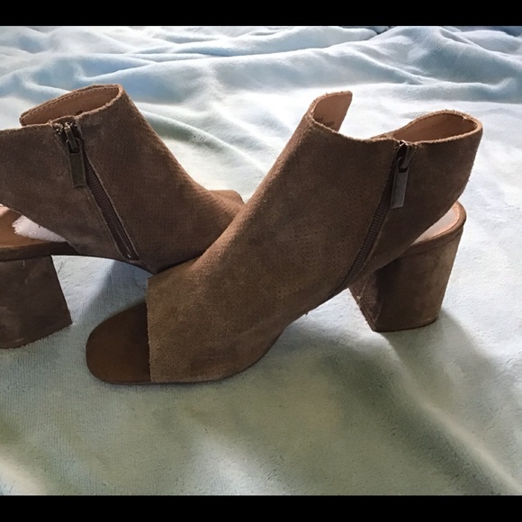 Abound | Shoes | Abound Giannalea Peep Toe Tan Booties Nwt 95 | Poshmark